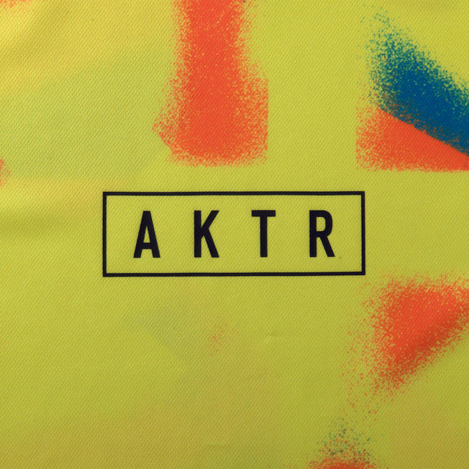 SCRIBBLE AKTR LOGO SPORTS TEE YL – AKTR OFFICIAL